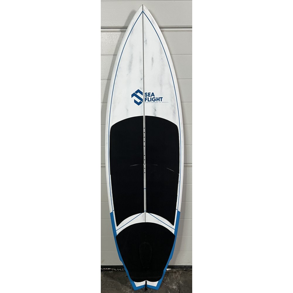 Flying Fish 5´8 Carbon Surf Testboard, 500,00